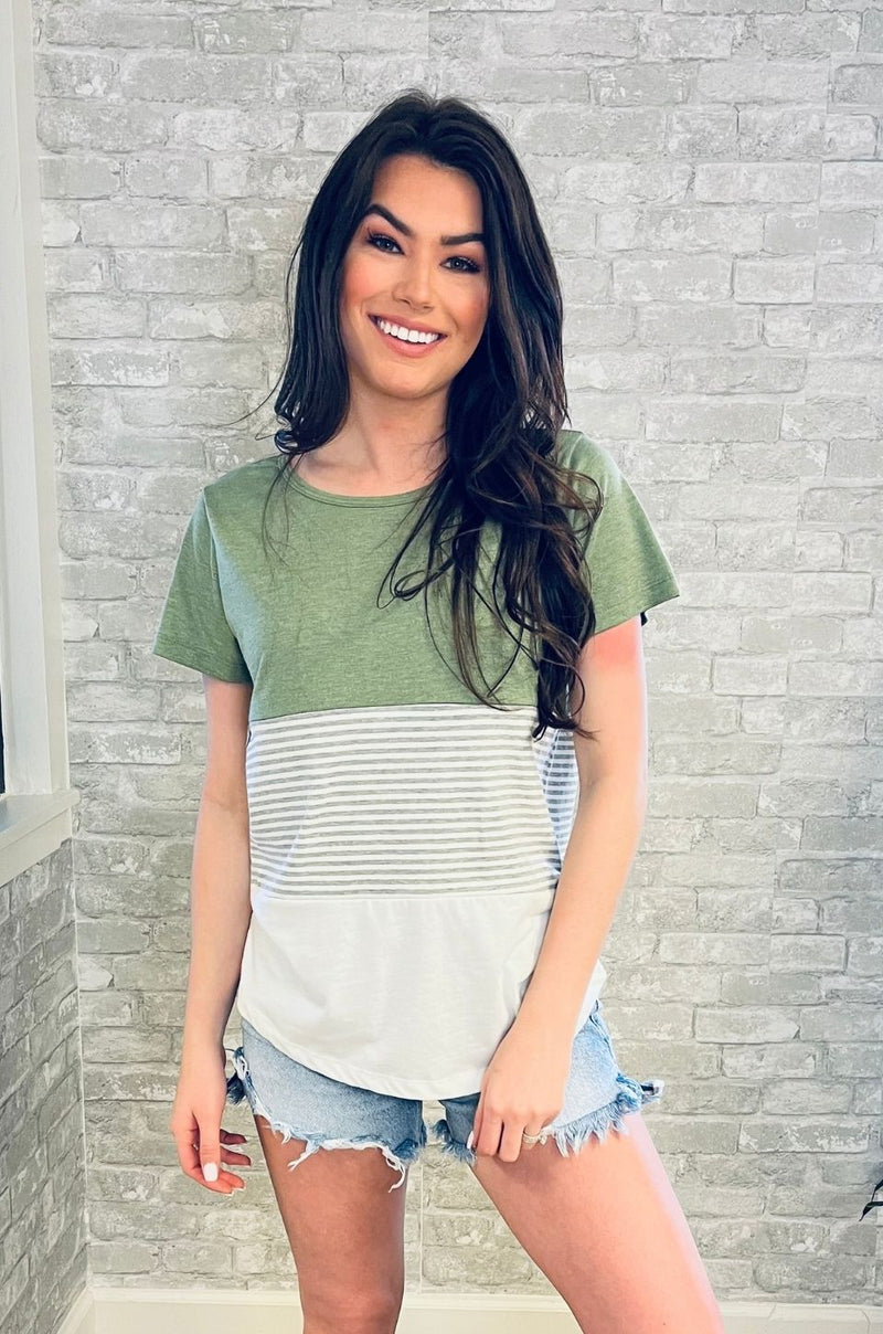 Stylish Nursing Shirts | Nursing Tops | Nursing Queen